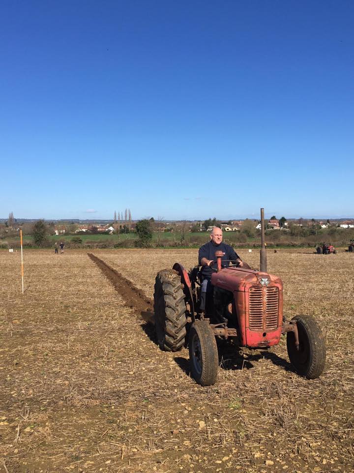 About 4x4 Adventure Tours - 4x4 Adventure Tours